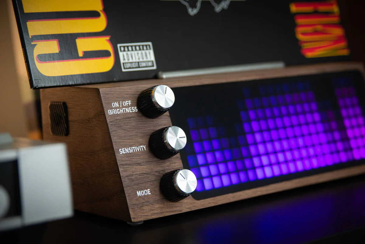 Smart Now Playing Vinyl Record Stand – ThatBond